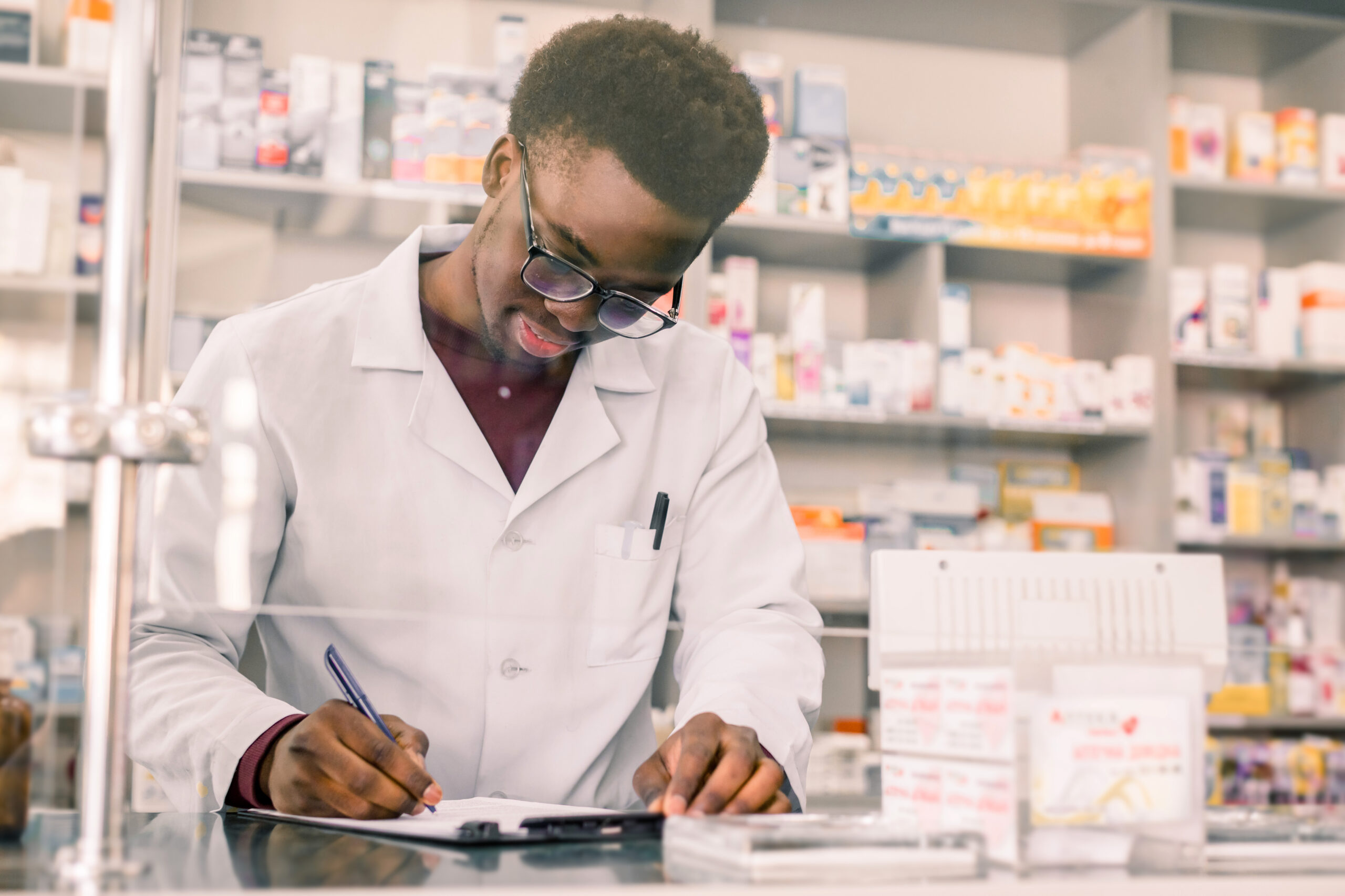Online: Pharmacy Technician Certification - Phlebotomy Career Training